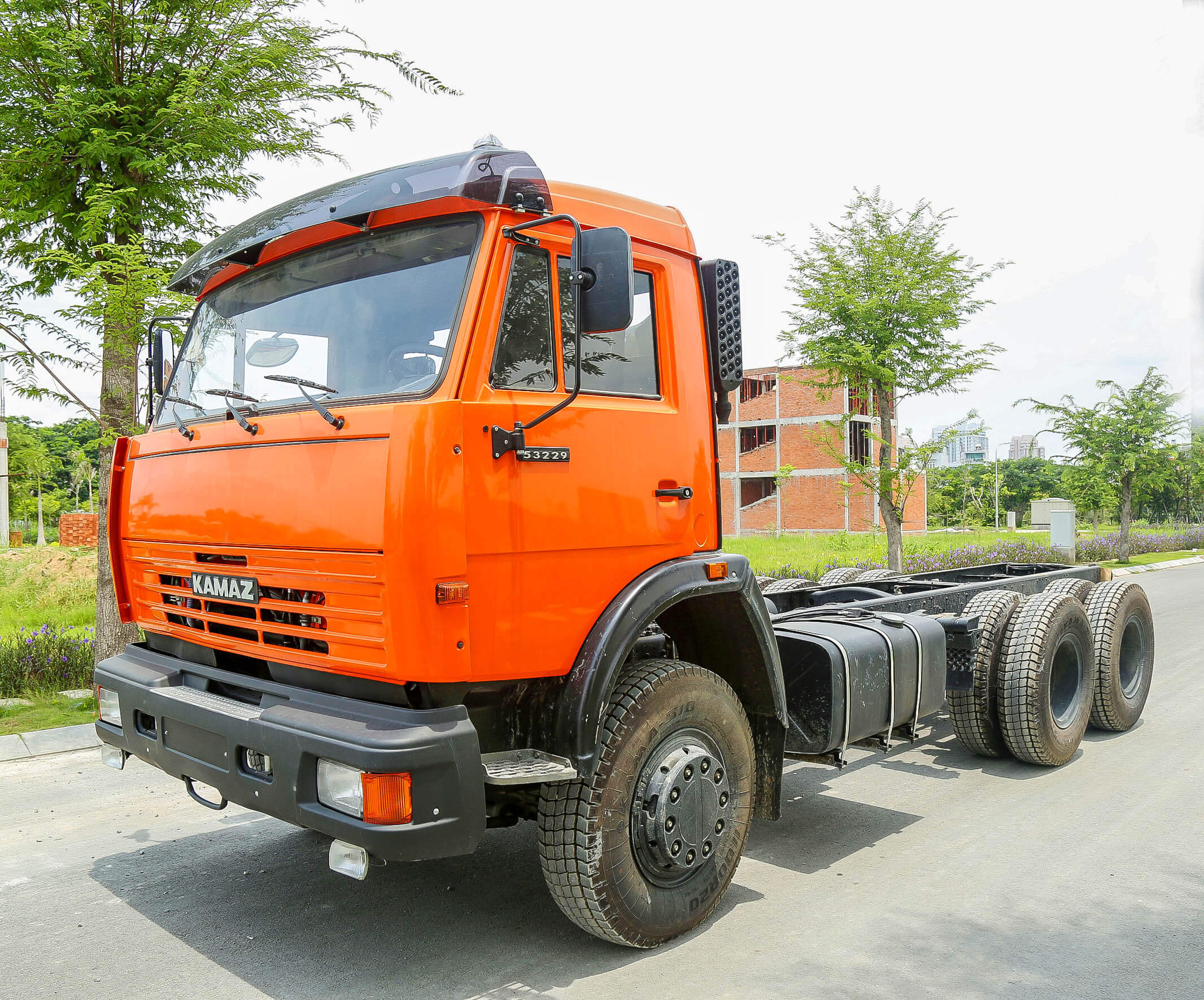 XE CƠ SỞ KAMAZ 53229 (6X4)